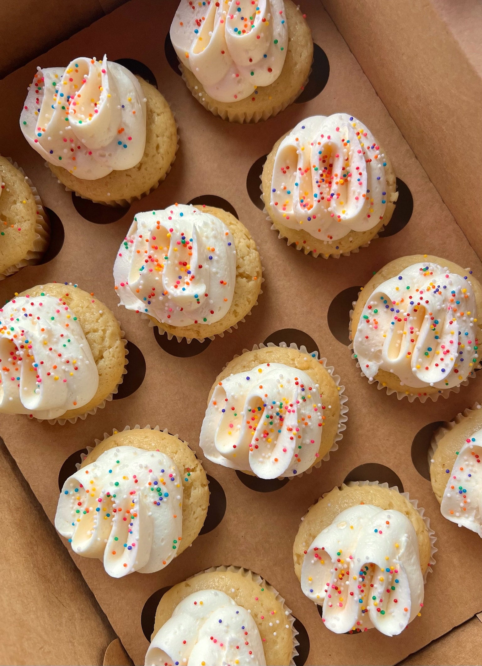 Vanilla Sprinkle Cupcakes | TREAT YO' SELF!